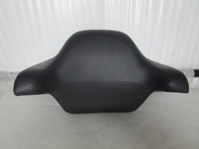 Harley Davidson 52300312 King Tour Pak Backrest Pad Smooth for sale ...