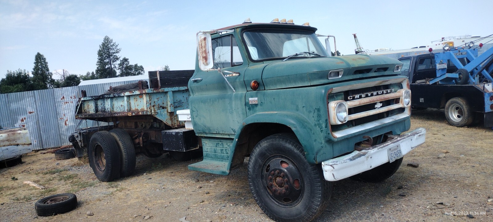 64 65 66 CHEVROLET C40 C50 C60 SNUB NOSE RH UPPER LOWER DR HINGE ...