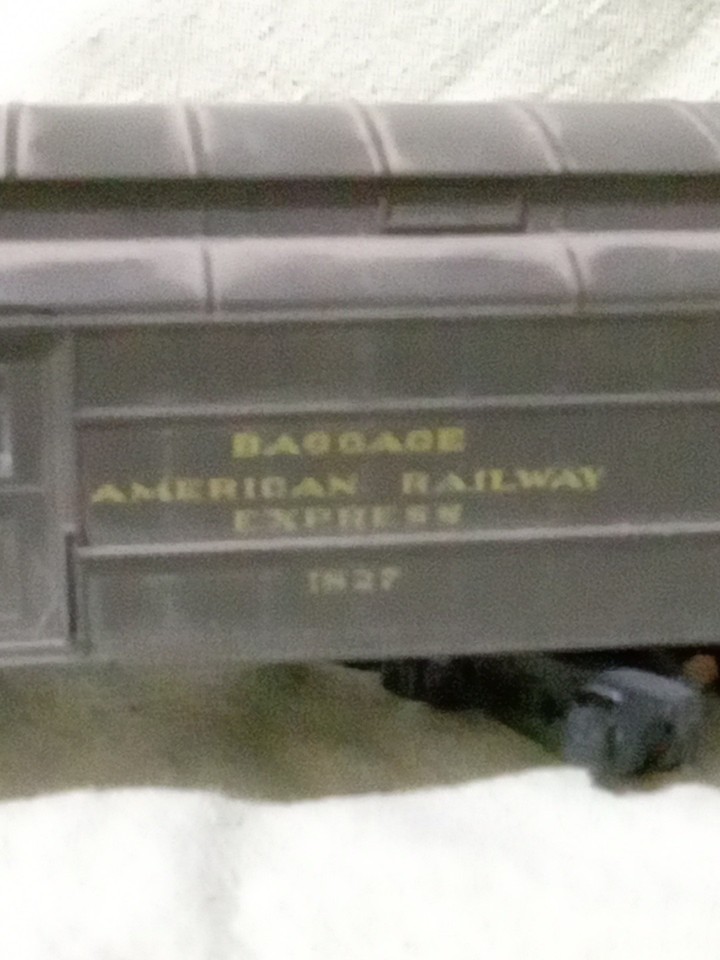 -(067) Athearn HO Scale Santa Fe 1827 Standard RPO Car Post/mail Train ...