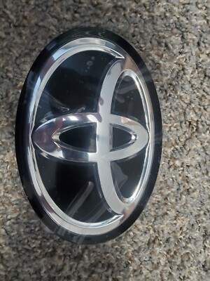 Toyota RAV 4 2019 2020 2021 Front Grille Emblem Logo 53141-33130 33140 ...