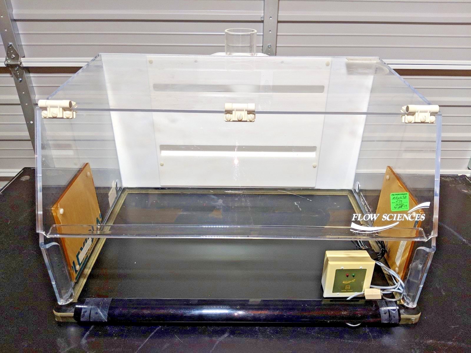 Flow Sciences 3' VBSE Vented Balance Safety Enclosure FS2015 Side Ports ...