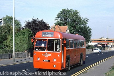 London Transport RF369 MXX11 Esher Bus Photo Ref P632 | eBay UK