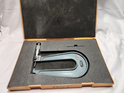 Micrometers - Deep Throat Micrometer