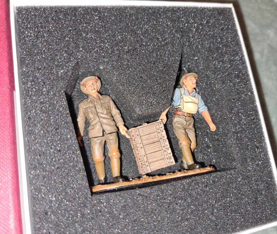 John Jenkins Designs 1/30th scale GWB 23 WWI Tommies Unloading Supplies ...