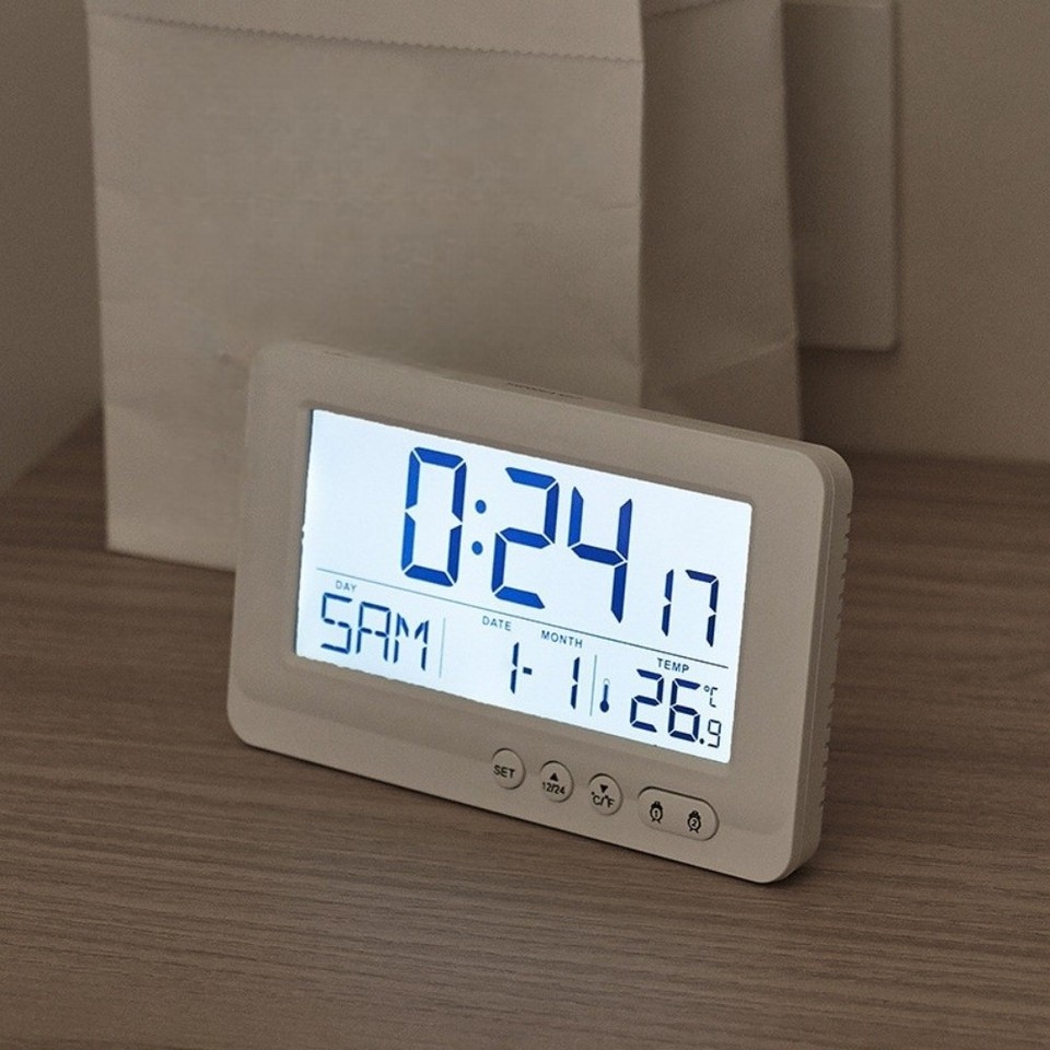 Electronic Digital Alarm Clock Bedside Table Time Display Silent Mode ...