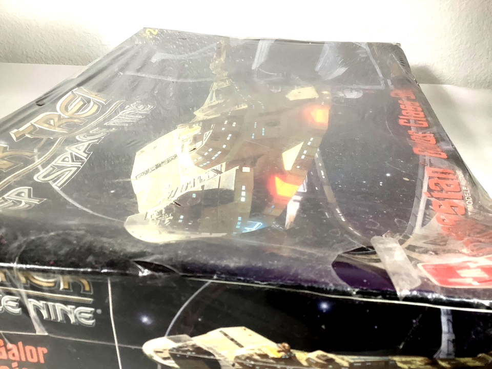 Star Trek Deep Space Nine Cardassian Galor Class Ship Model Kit AMT ...