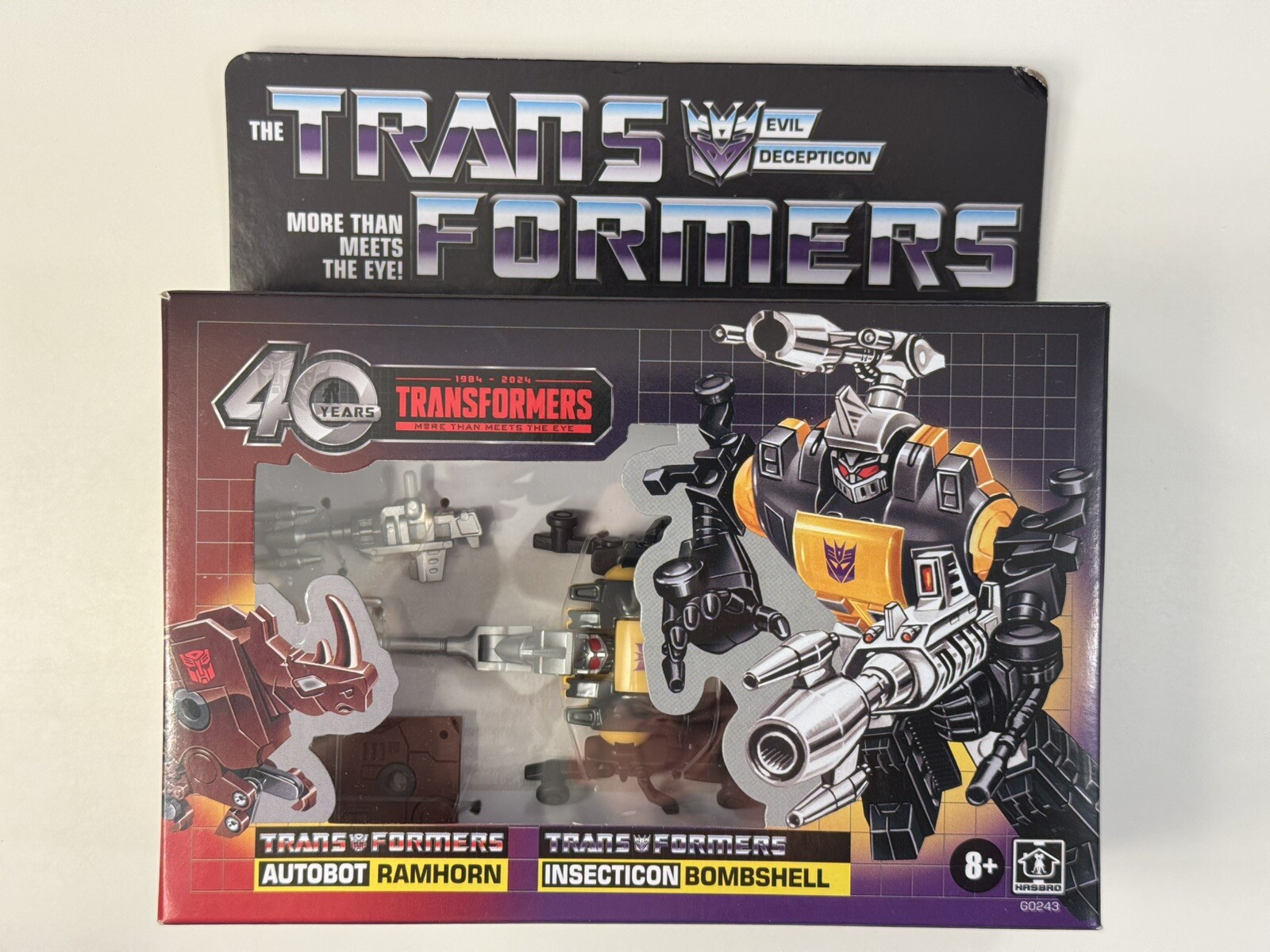 Transformers 40th Anniversary Autobot Ramhorn & Insecticon Bombshell ...