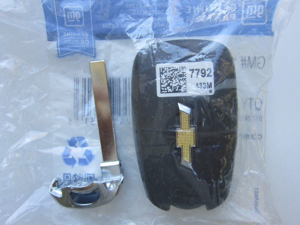 NEW OEM 2021-2024 CHEVY MALIBU KEYLESS REMOTE SMART KEY FOB 13547792 /4 ...