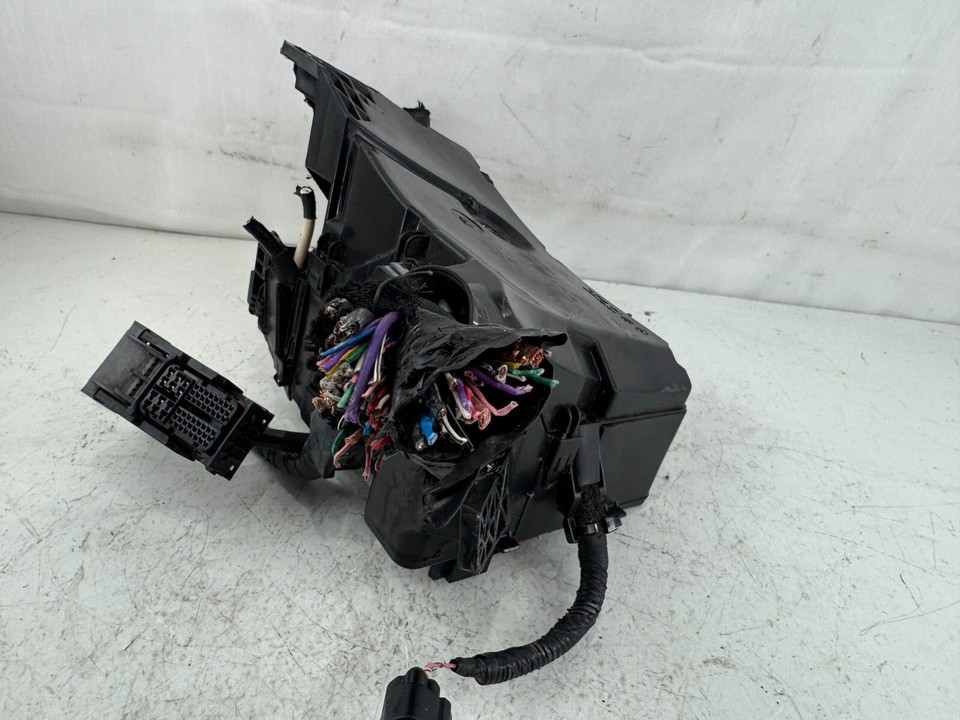 2010-2015 TOYOTA PRIUS ENGINE JUNCTION FUSE BOX RELAY 82641-47090 OEM ...