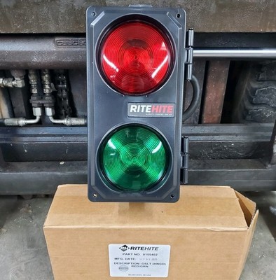 NEW Rite Hite 155402 Dock Light Assembly Red/Green OSLT HNGED 12-24VDC ...