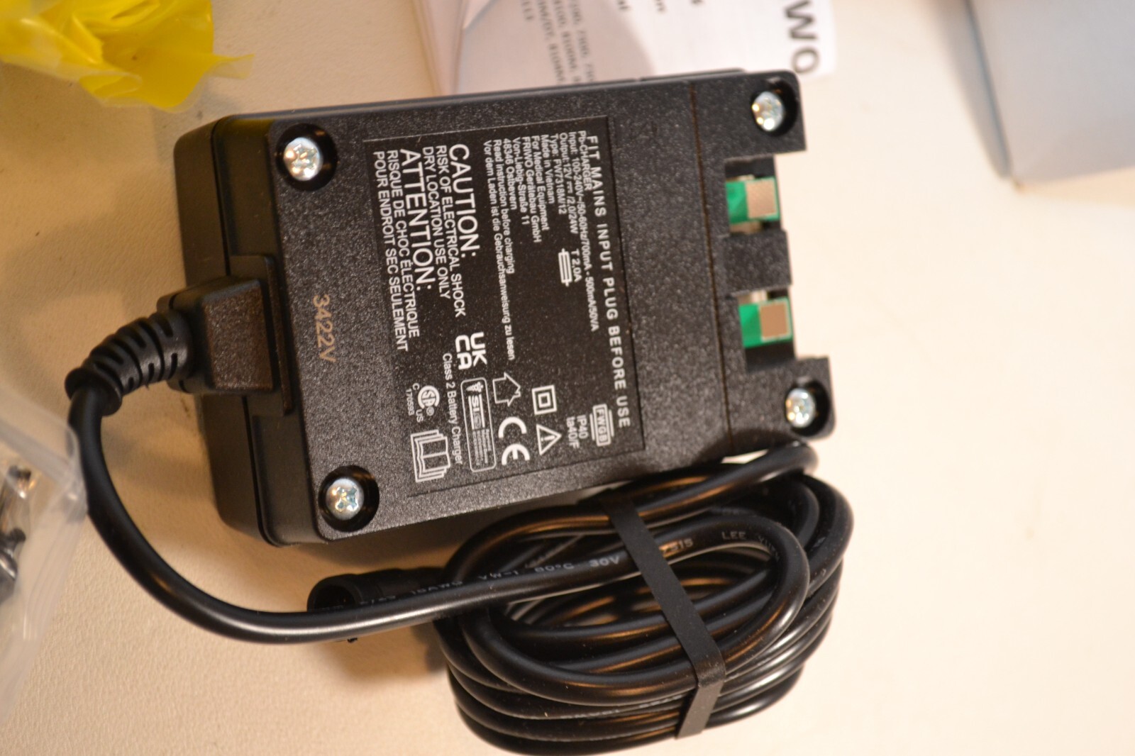Pb- Charger FW7318M/12 - Charger, Lead-Acid 12V 2A w/ ERUO, JPN, USA ...