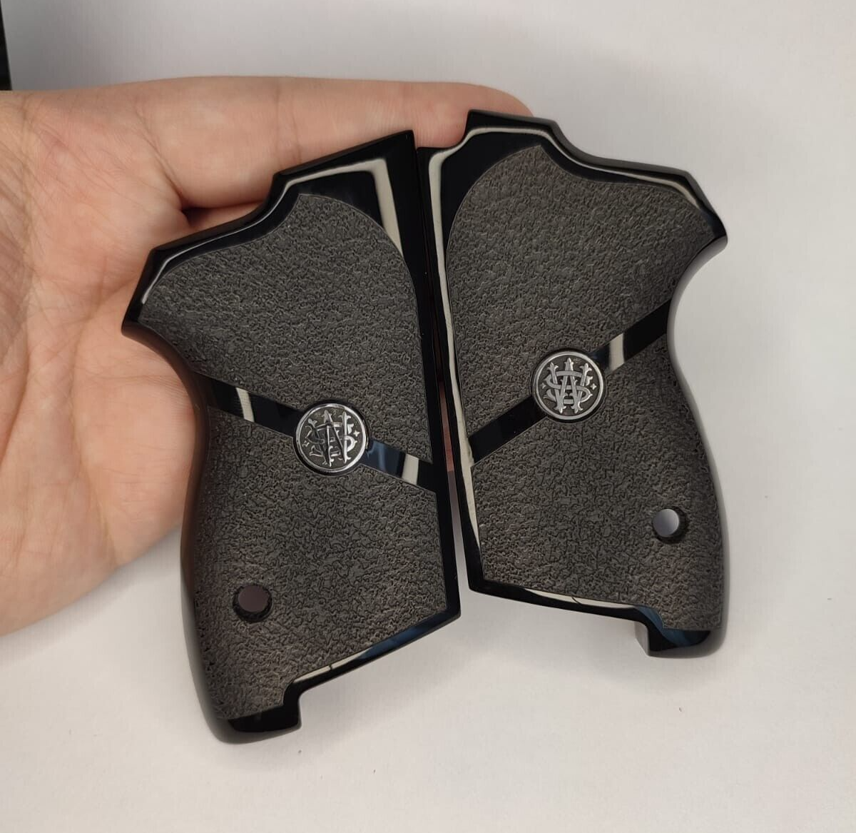 NEW CS9 Root SMITH &WESSON Acrylic Gun Grip SET BLACK &white GRIPS ...