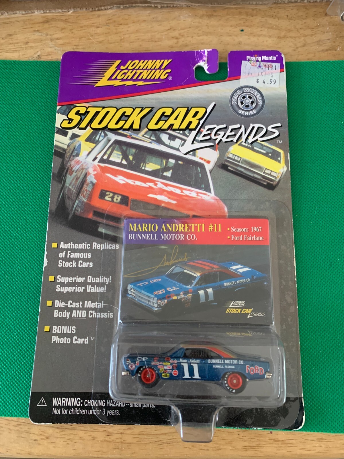 Johnny Lightning - Stock Car Legends - Mario Andretti #11 - 1:64 ...