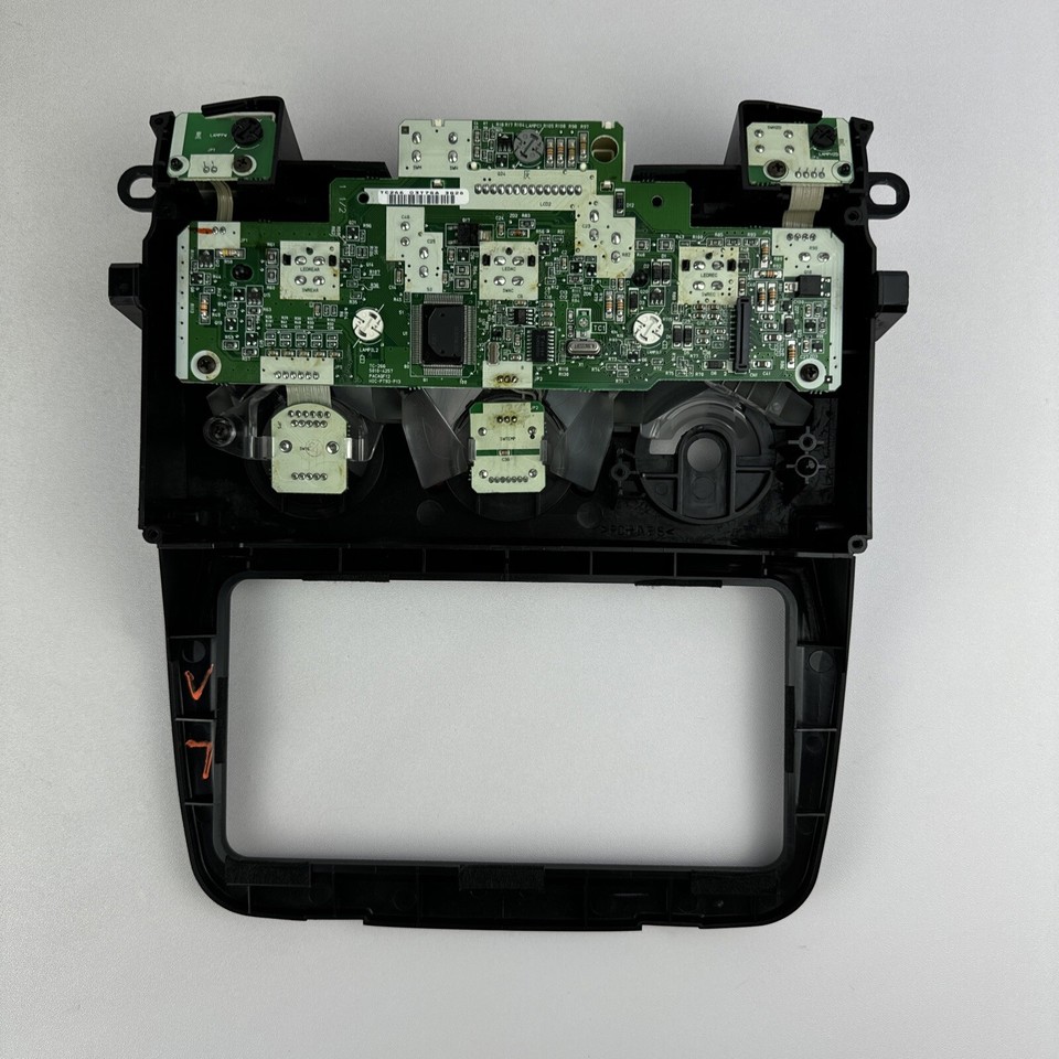 2004-2005 TOYOTA HIGHLANDER MANUAL A/C CLIMATE CONTROL DASH BEZEL 84010 ...