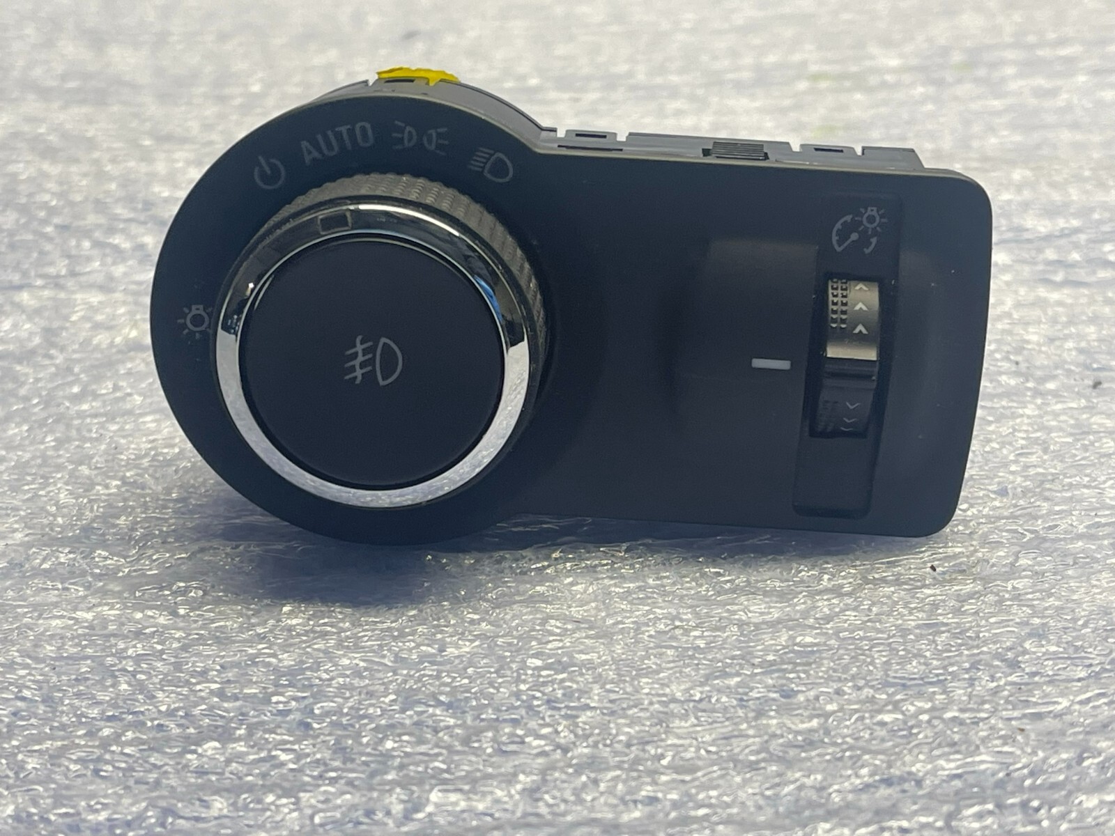2013 - 2016 BUICK ENCORE HEADLIGHT HEADLAMP SWITCH CONTROL BUTTON DASH ...