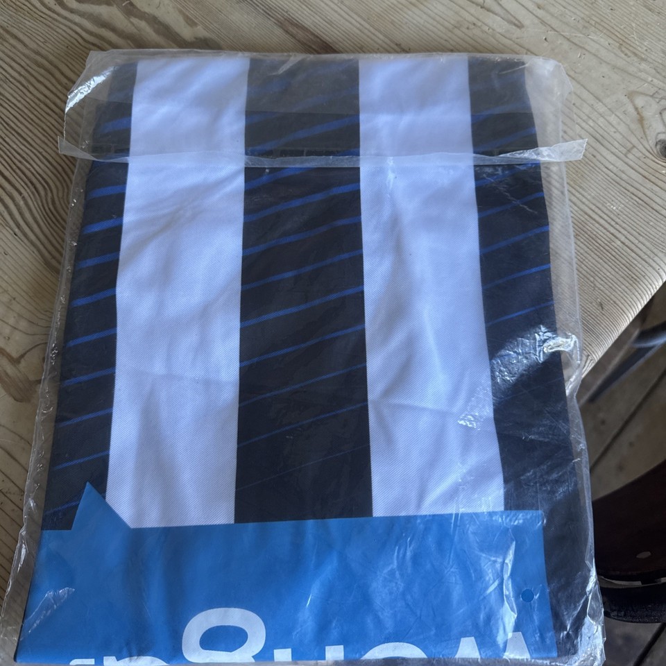 Newcastle United FC - 2015/16 Home Jersey Shirt - Puma - Wonga - Size ...