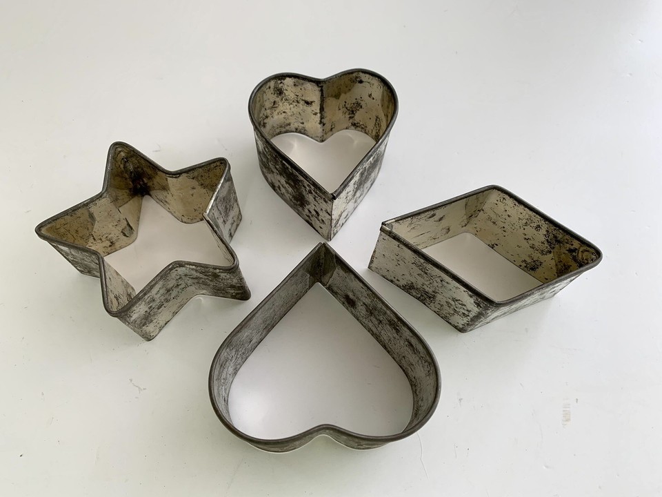 4 Antique Primitive SOLDERED TIN ROLLED EDGE HEART STAR DIAMOND Cookie ...