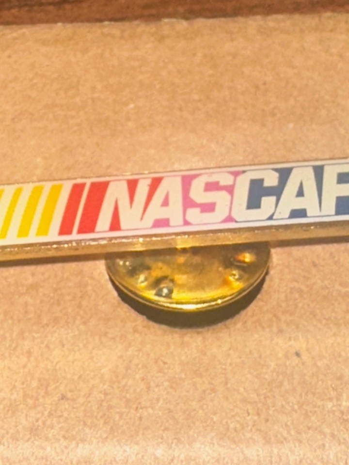 VINTAGE Nascar Racing Bar Logo Bubble Square Enamel NOS Hat Pin Lapel ...