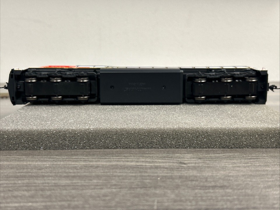 Walthers Mainline HO #910-11005 EMD SD75I Locomotive Canadian National ...