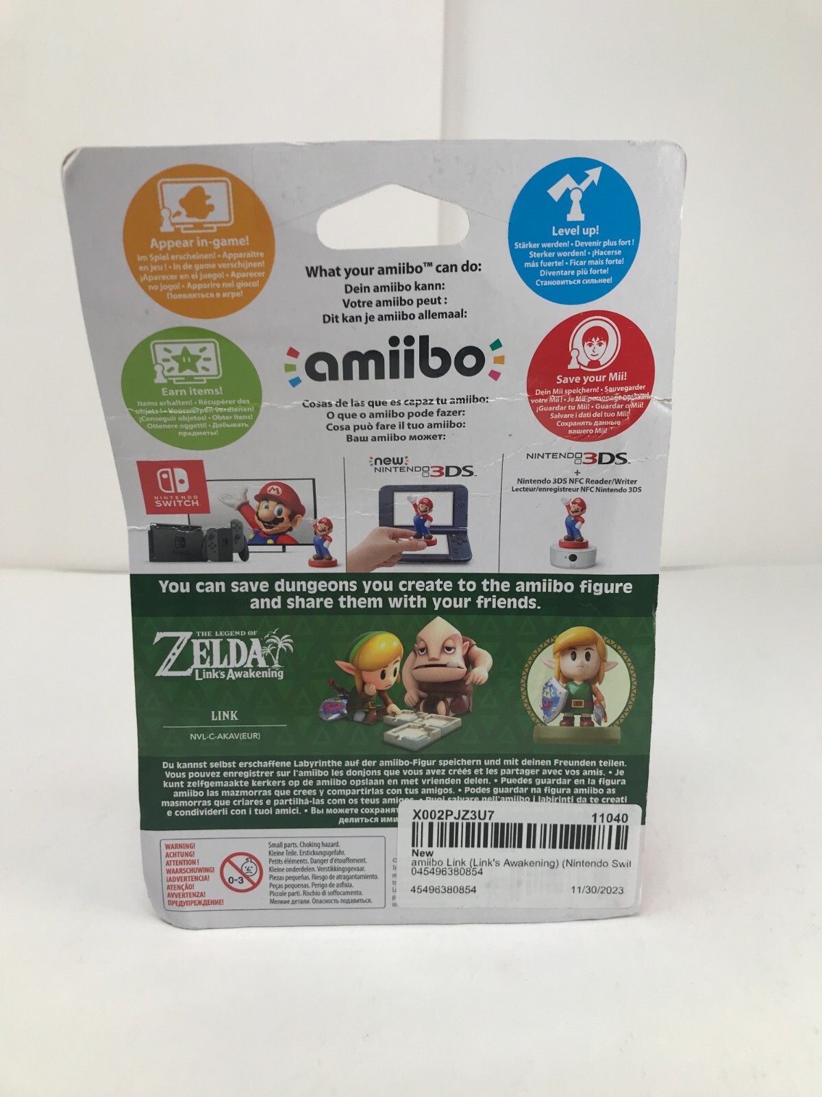 The Legend of Zelda Link's Awakening amiibo - New in Damaged Box