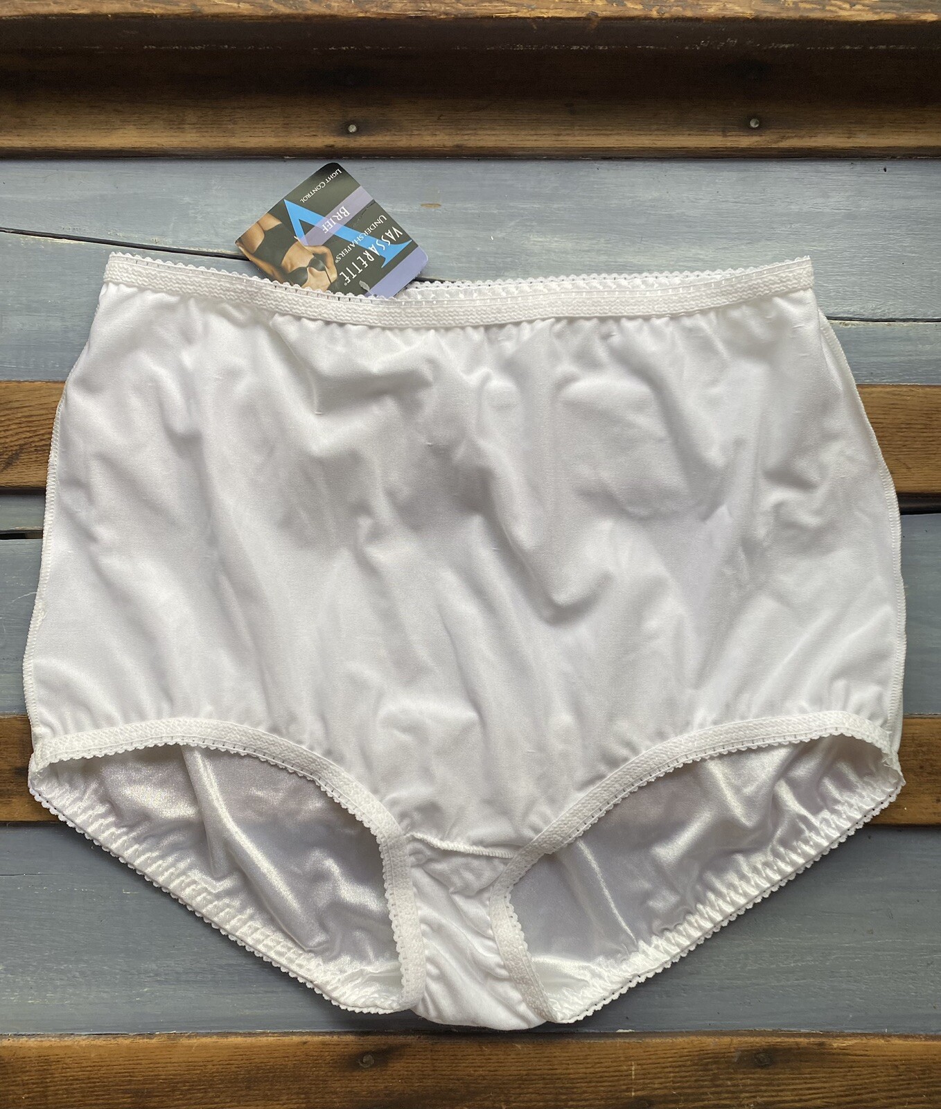 NWT Vintage Vassarette Undershapers Womens Brief Panties White Nylon ...