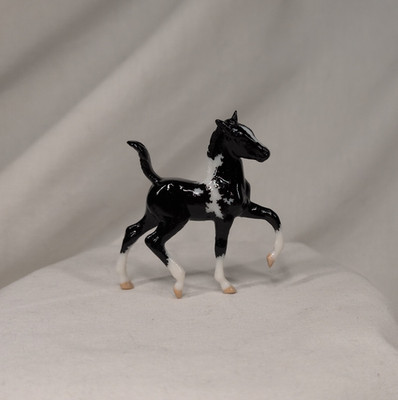 Breyer Stablemates CM Custom Etched Glossy Trotting Foal | eBay