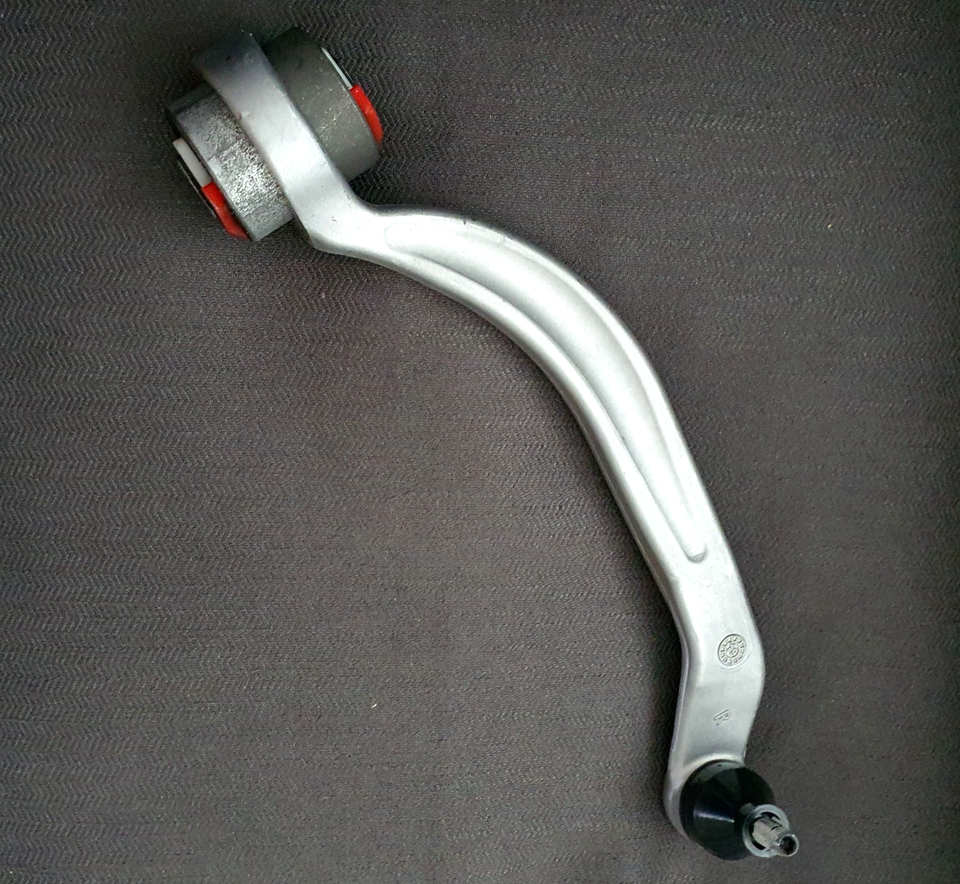 BMW 5 Series E60 E61 Front Lower Right Radius Arm / Tension Strut ...