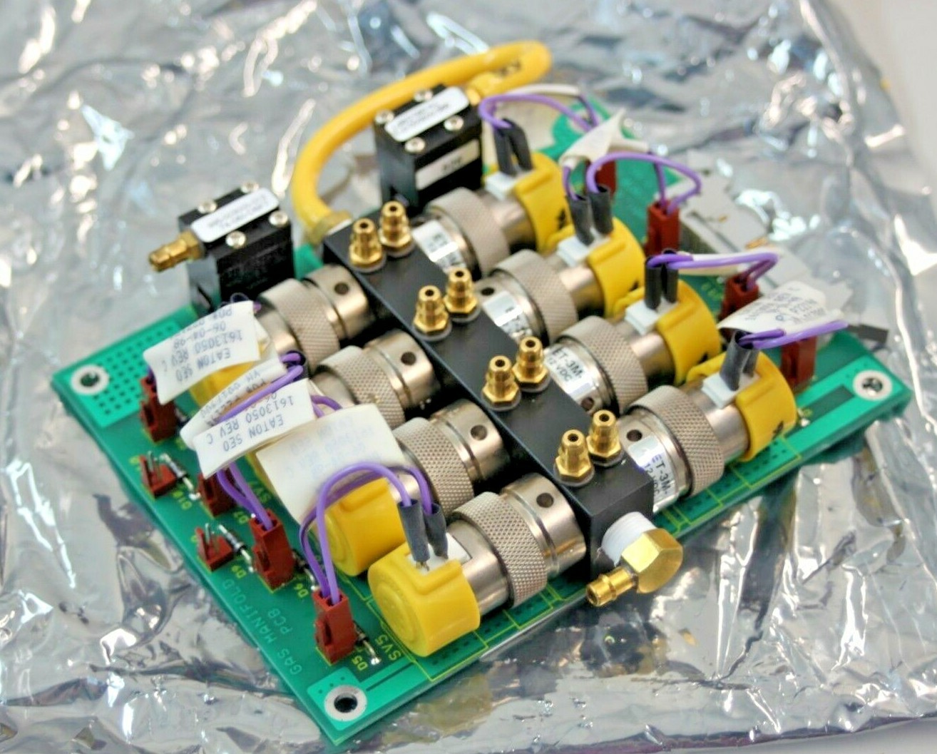 1517071 / ASSY GAS MANIFOLD PCB 4 VALVE / AXCELIS TECHNOLOGIES | eBay