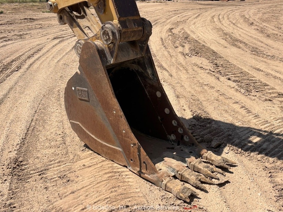 2019 Caterpillar 323 Excavator Crawler Trackhoe Cab A/C Heat Aux Hyd ...