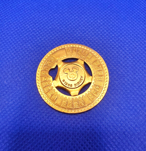 Disneyland Mickey Mouse History Disney Coin Medallion Typer-Token “1986 ...