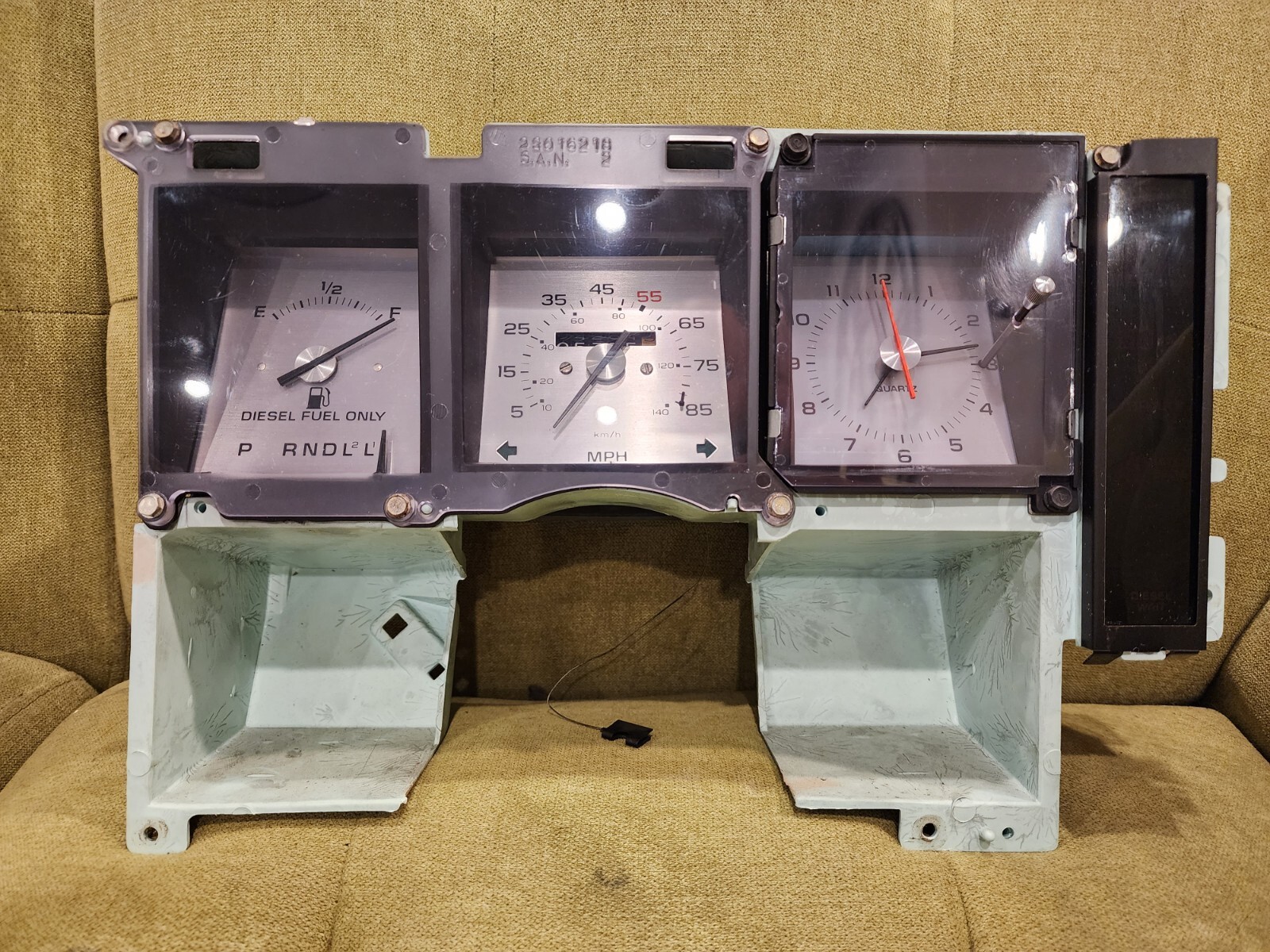 1982-1984 Buick Regal Sedan DIESEL Instrument Gauge Cluster Speedometer ...