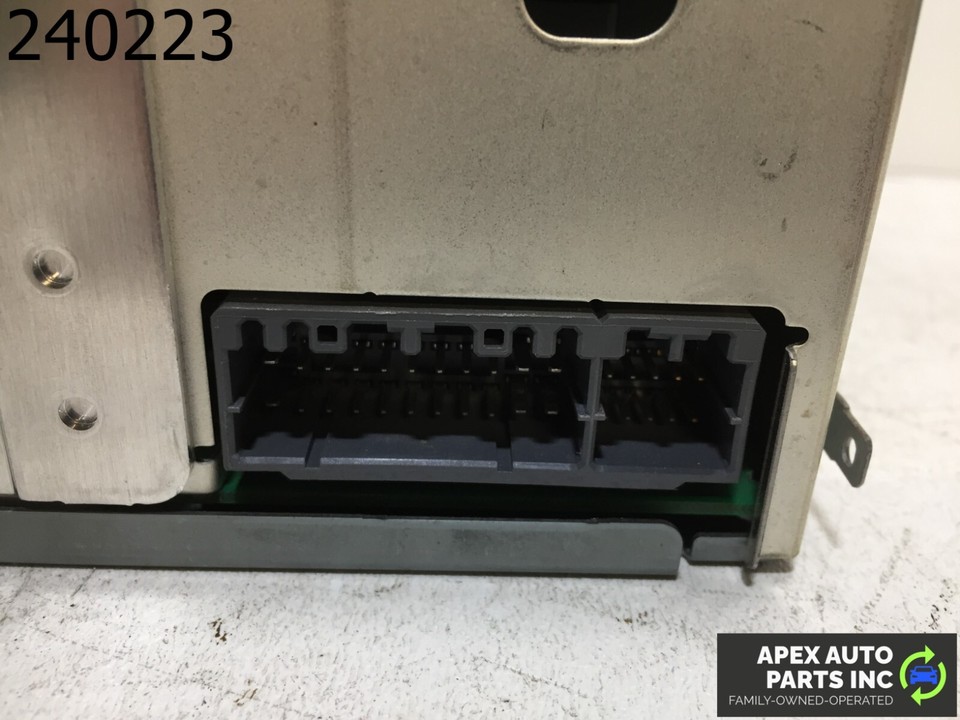 OEM 2006 Dodge Ram 2500 Radio 6 MP3 CD Changer Player RAQ Stereo | eBay