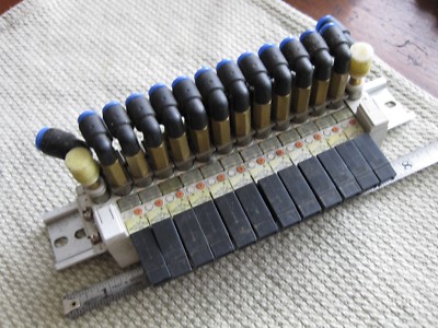 Pneumatic Valves - Solenoid Valves Bank