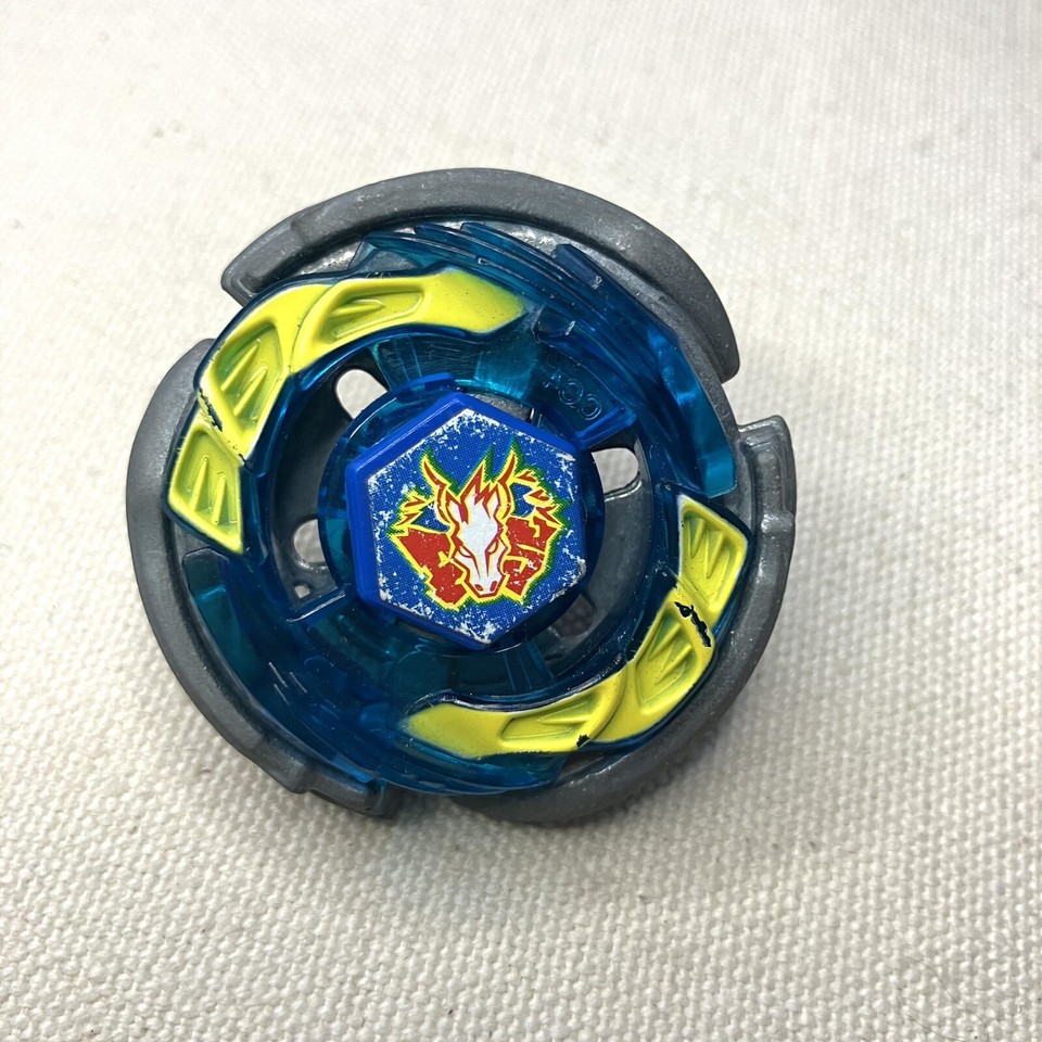 Storm Pegasus 105RF Beyblade Hasbro Metal Fusion With Key & Pull ...