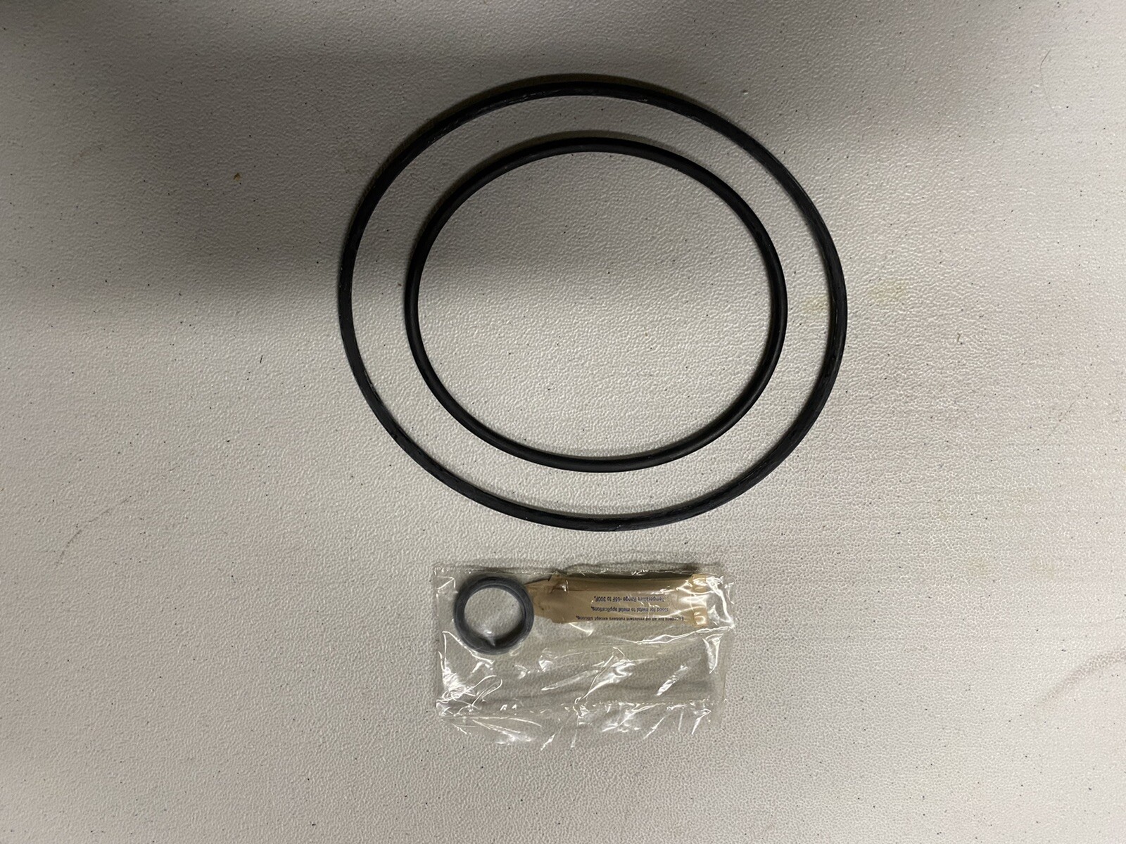 BENDIX | AD-IP | 065624 65624 L1202W | Desiccant Cartridge (Air Dryer ...