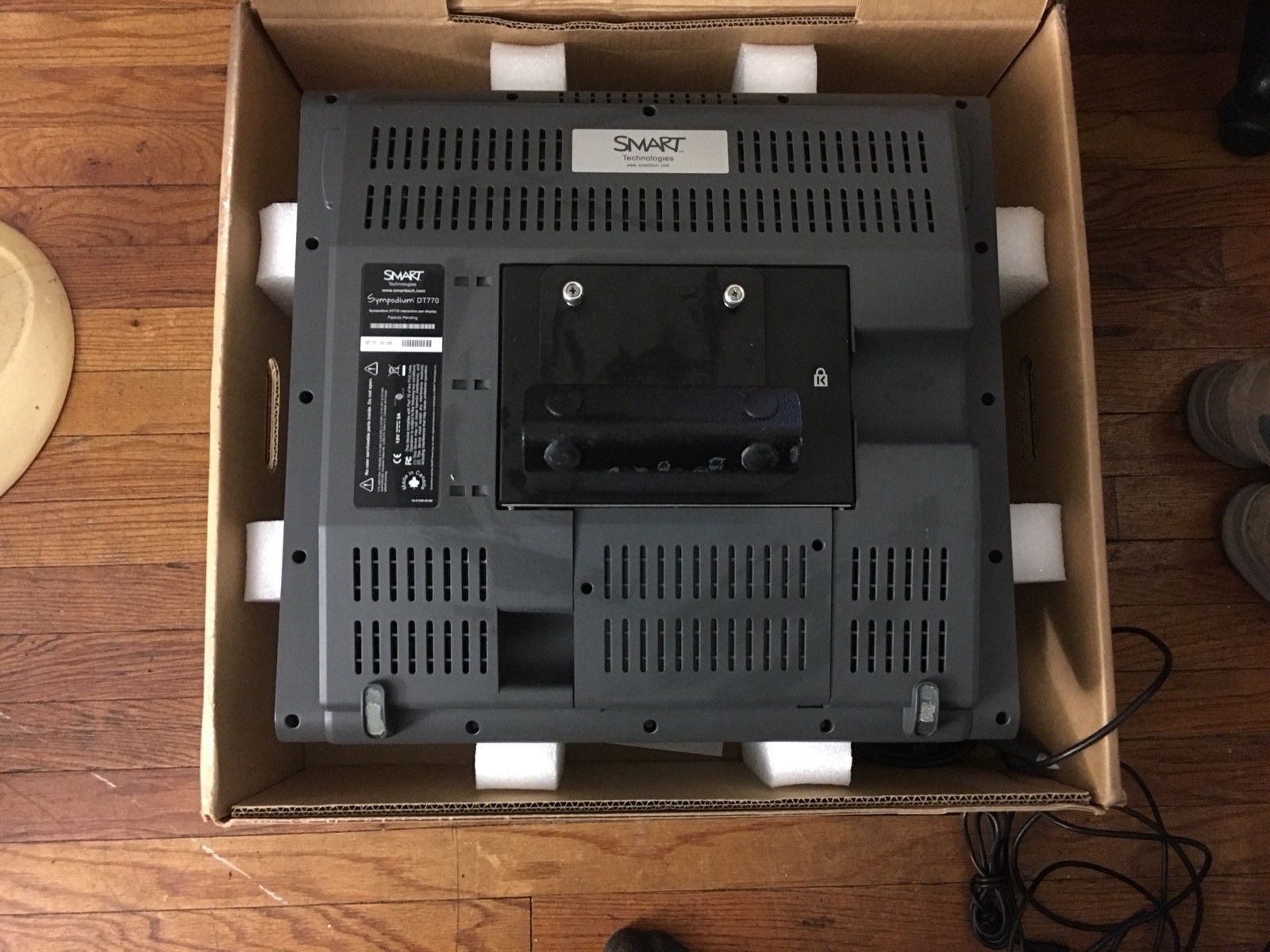 Smart Technology Sympodium DT770 Interactive Pen Display | eBay