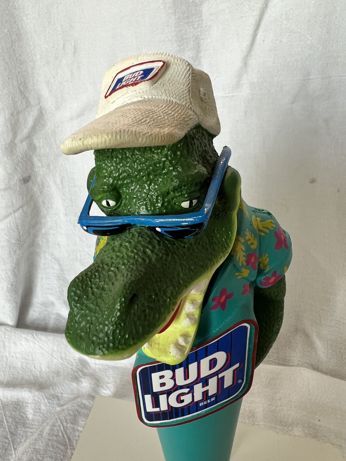Bud Light Alligator Tap Handle | Shelly Lighting