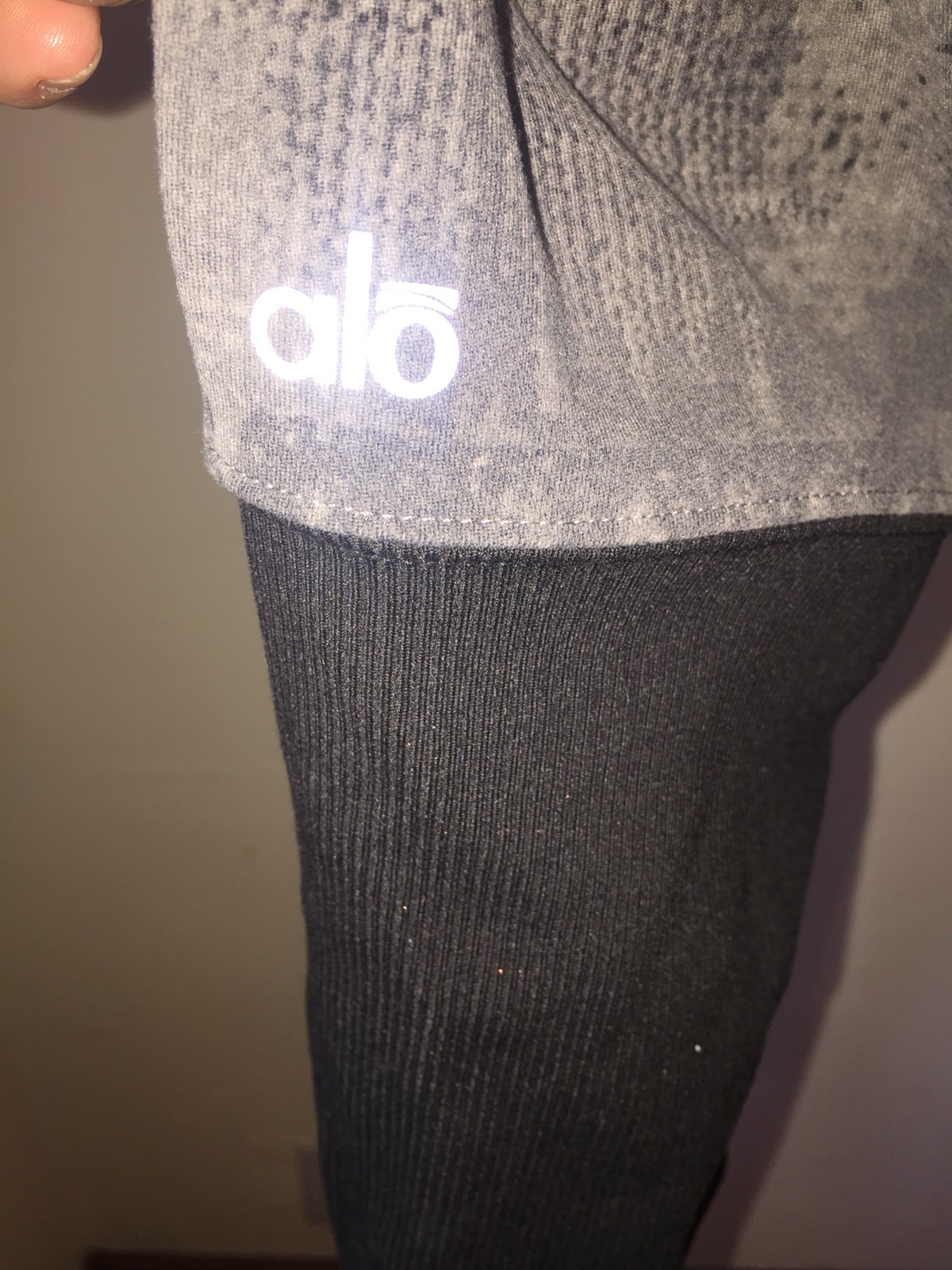 ALO Goddess Ribbed Leggings Gray Screen Top/Black Bottoms Sz S (24-28 ...