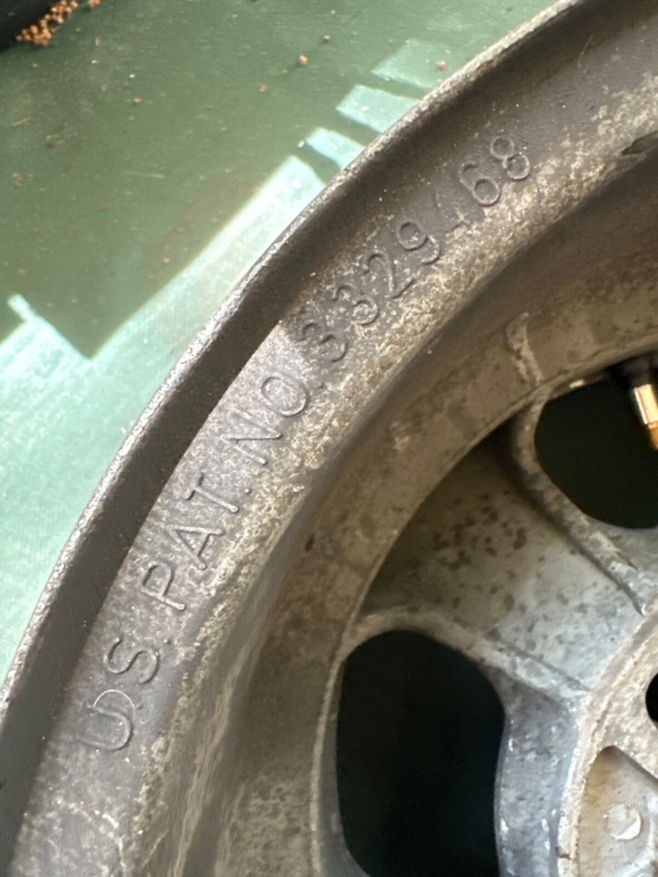 14x7.5 vintage slot mag wheels with uni lug bolt pattern (ford/mopar ...