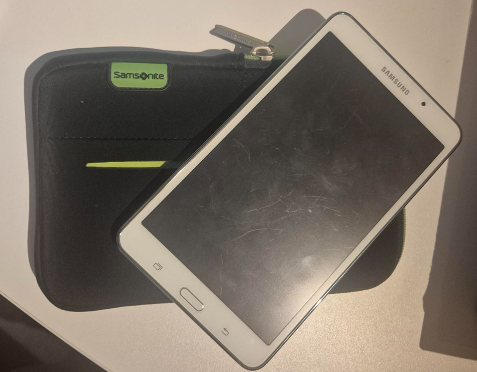 Samsung Galaxy T230 SM-T230 Tab 4 weiß | eBay