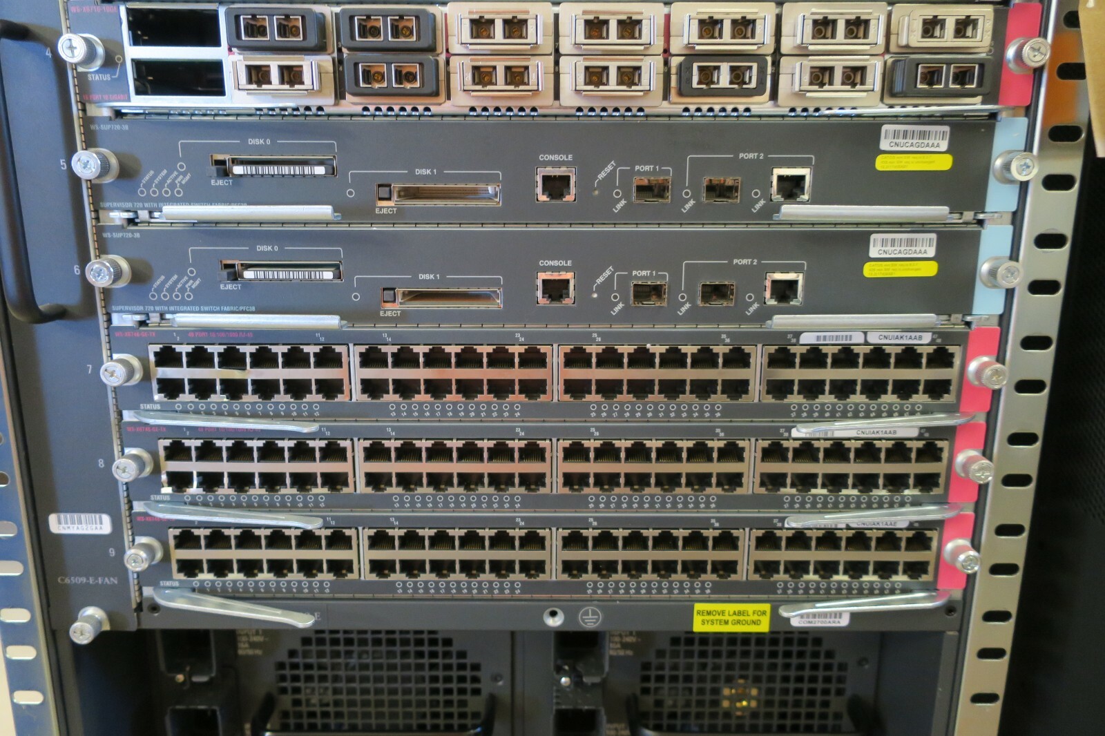 Cisco WS-C6509-E + 2x SUP720-3B + 3x X6748-GE-TX + 1x X6716-10GE +3x ...