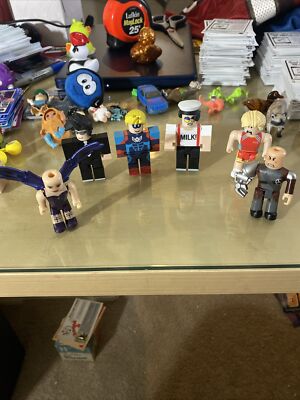 Lot of 6 Roblox Figures Milkman Sprinter Blue Blaster Agent Jonas Gold ...