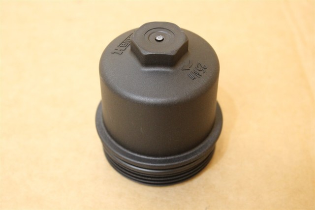 MERCEDES-BENZ S W222 ENGINE OIL FILTER HOUSING COVER A2781800138 ...