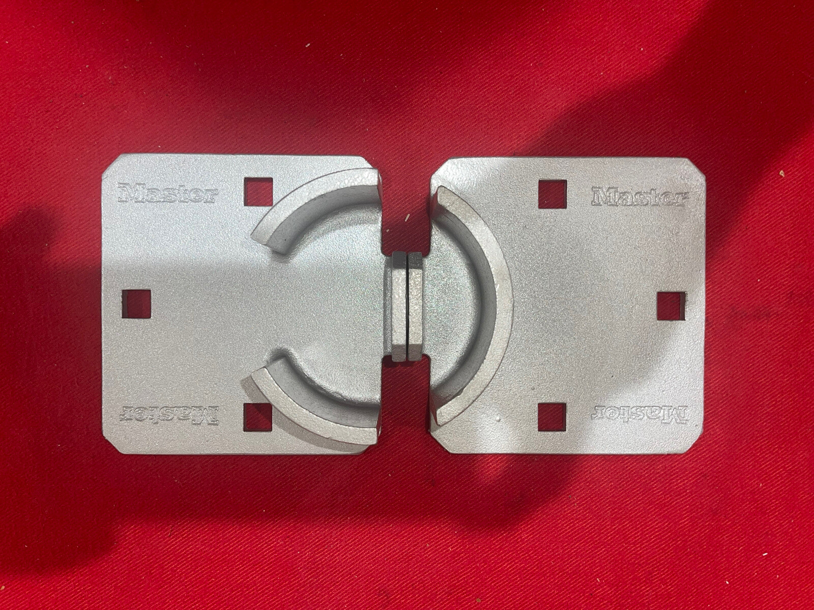 Master Lock 770 4-1 2-Inch Hidden Shackle Padlock Hasp for sale online ...