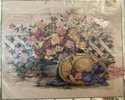 Paula Vaughan's Midsummer Roses Cr. Stitch Kit Gold Needle Collection ...