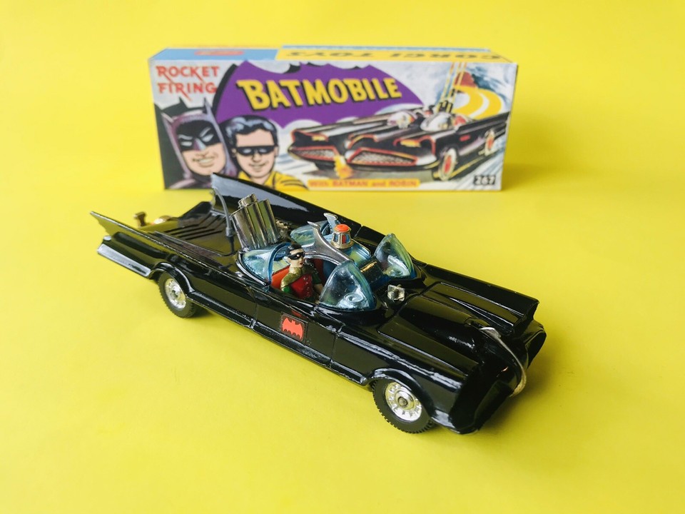 CORGI Batmobile 267 4th Edition issue in Great Condition W/ Repro Box🔥🔥 ...