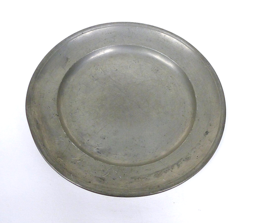 Assiette en Étain Assiette 18 Siècle Marqué | eBay