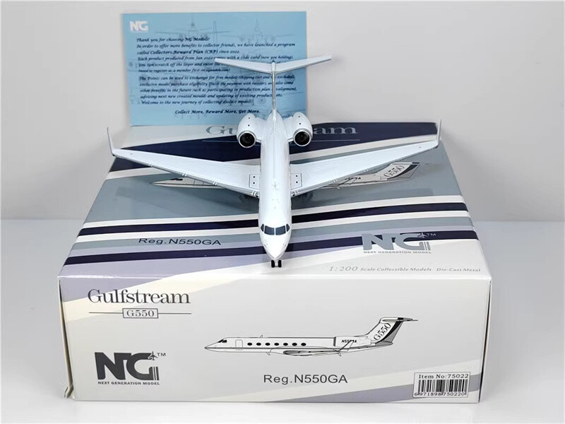 1/200 Model Gulfstream G550 Business Jet Original Factory Paint N550GA ...