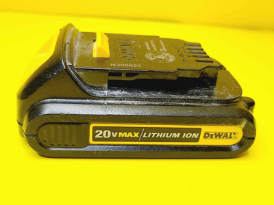 DEWALT DCB207 BATTERY 20V MAX 1.3AH LITHIUM ION LI-ION TOOL BATTERY ...