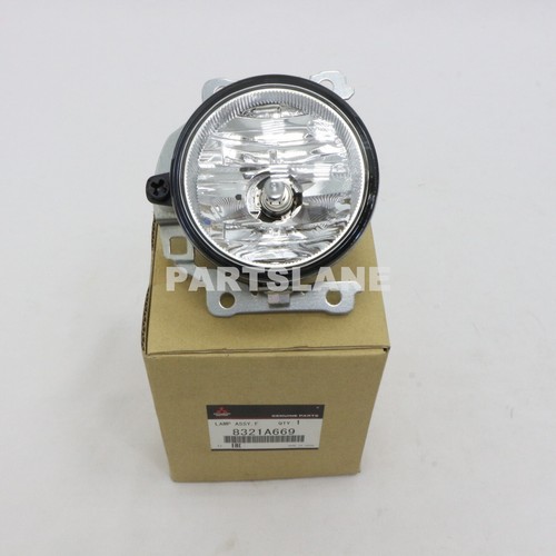 Mitsubishi Outlander Sport/PHEV OEM Genuine Front Fog Lamp 8321A669 | eBay